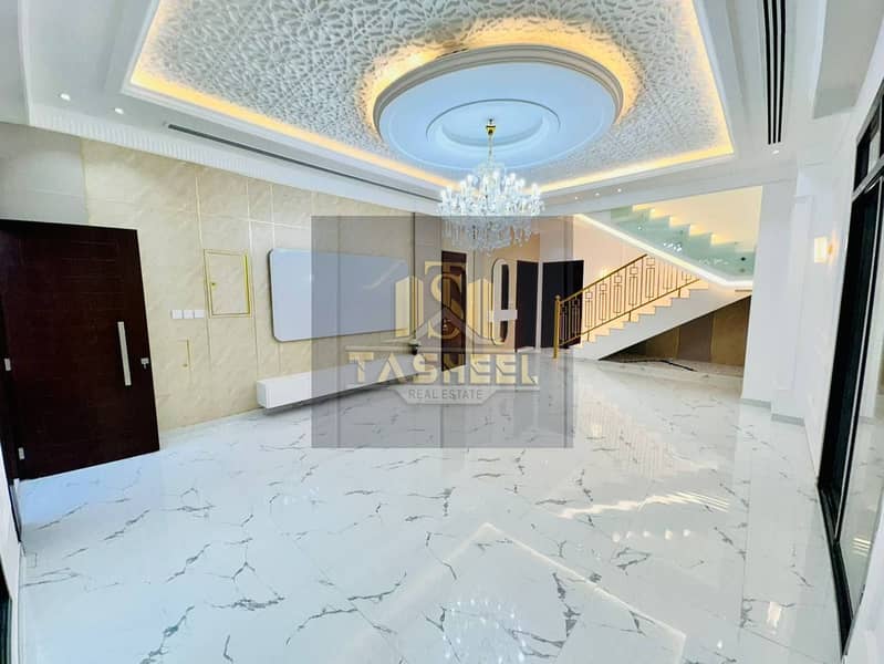 Corner villa with roof terrace, registration fees included | Super ...