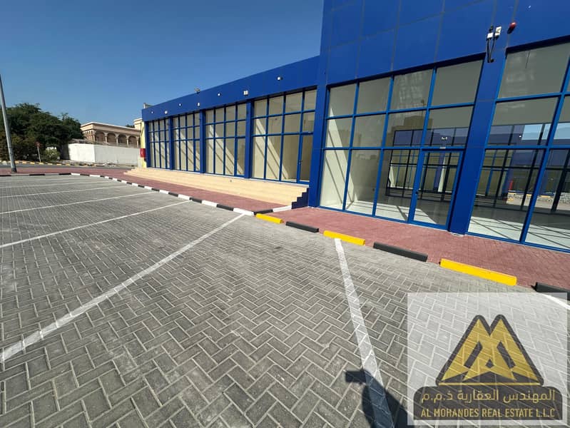 Commercial shops for rent in Mushairf, Ajman – various sizes from 300 ...