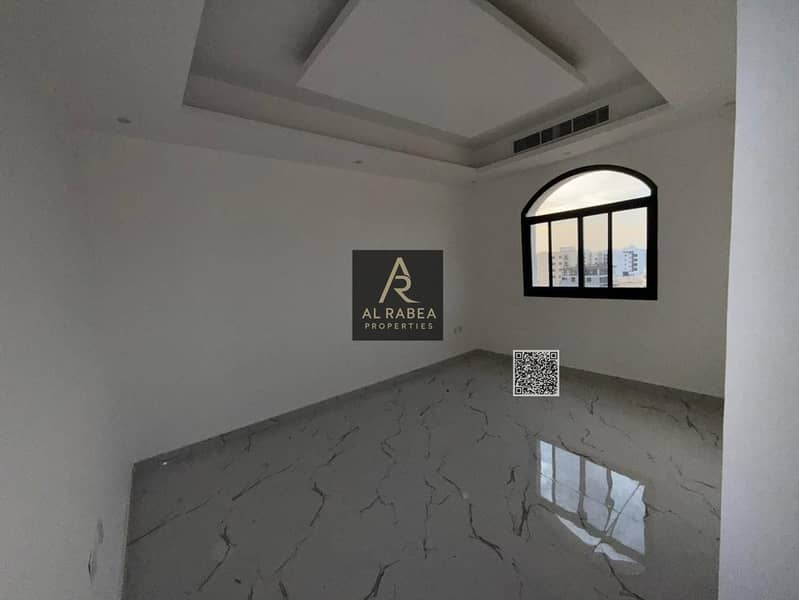 New building in Al-Aliya, first occupancy. Ground floor and four floors ...