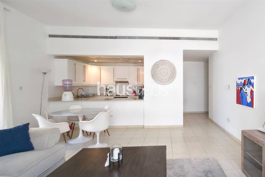 Chiller Free | Vacant 8th April | Upgraded Kitchen | Bayut.com