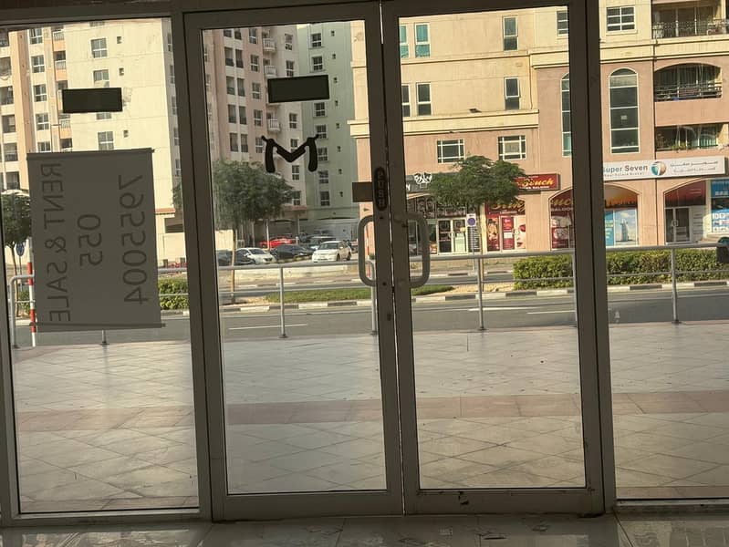 Good location Front side corner shop for rent in cbd 5 Suprem residency ...