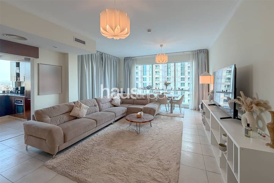 Large one bed | Lake view | 1.5 bathrooms | Bayut.com