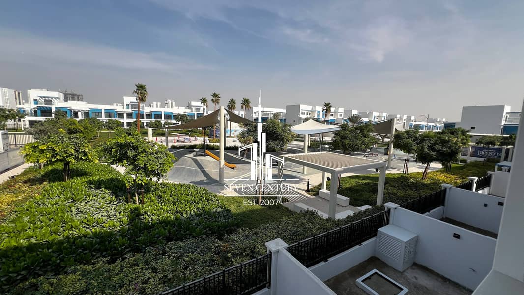 Landscaped | Single Row Corner Unit | Full Privacy | Bayut.com