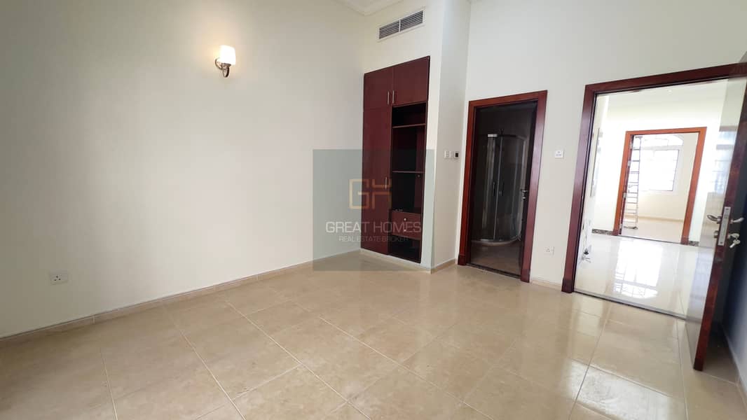 Specious 3 Master Bedroom Villa for lease | Bayut.com