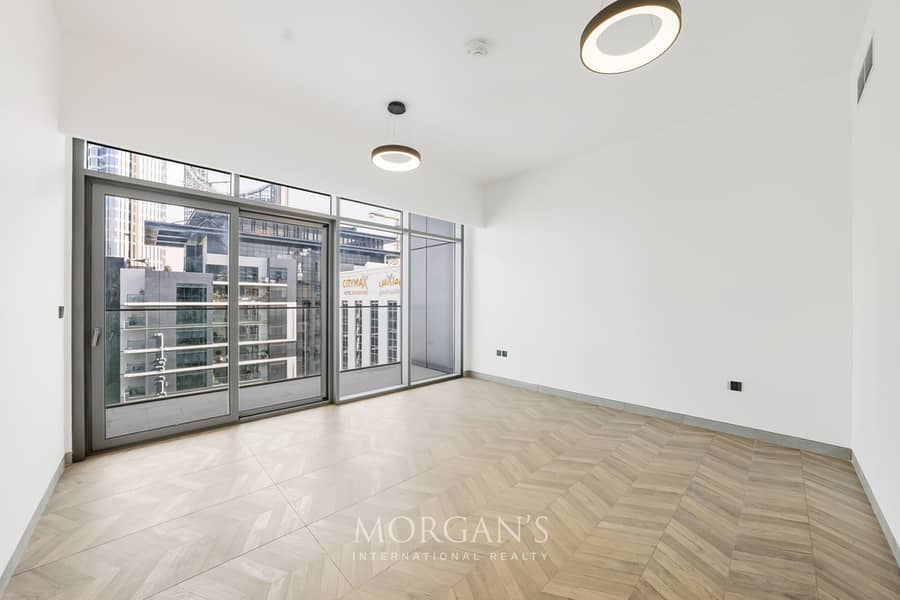 Royal Regency | High Floor | Burj and Canal View | Bayut.com