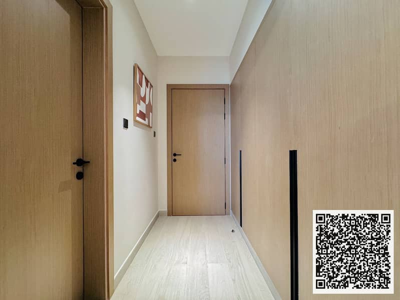 A unique opportunity to own a modern residence in Creek Tower with ...