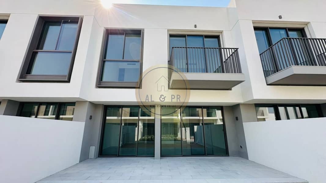 CORNER KITCHEN | SINGLE ROW | READY FOR MORTAGE | Bayut.com