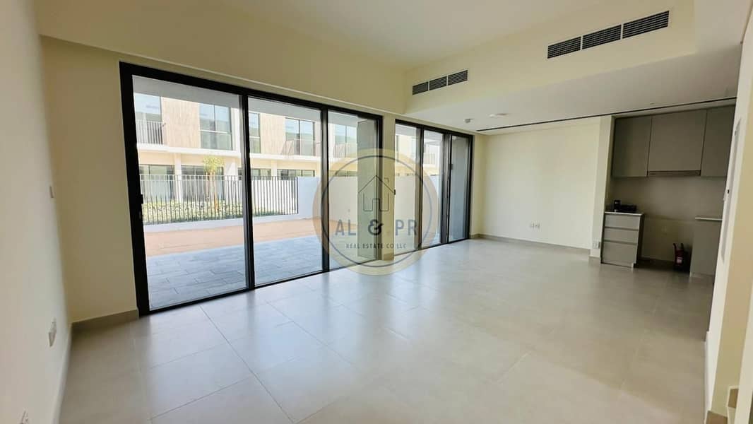 CORNER KITCHEN | SINGLE ROW | READY FOR MORTAGE | Bayut.com