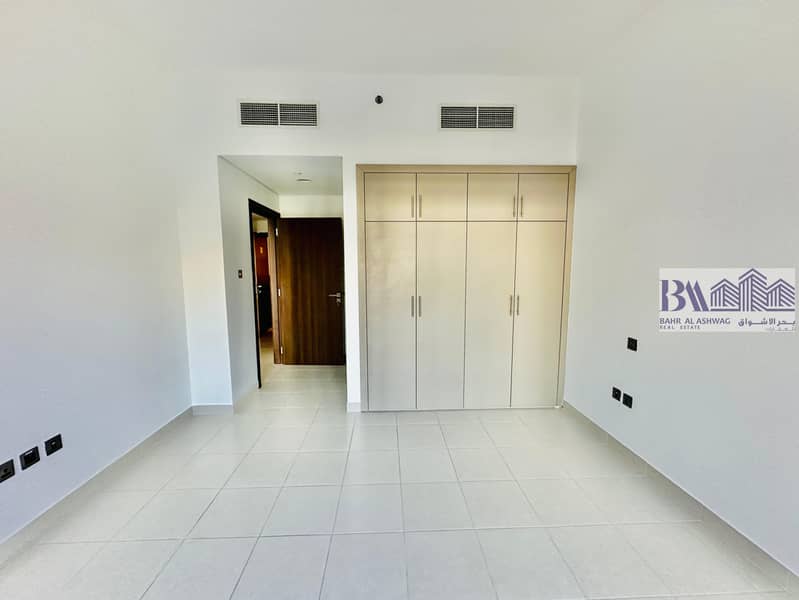 Ready To Move First Class 1BHK Apt Near Metro | Bayut.com