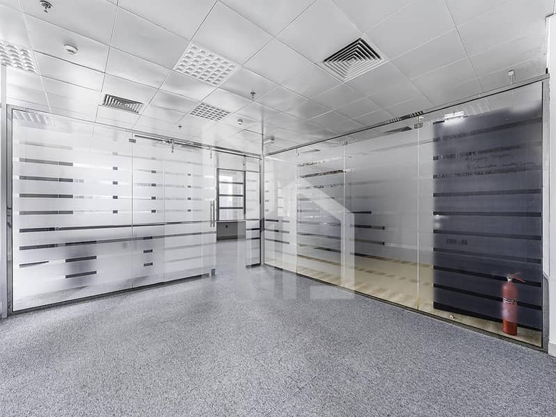 Fitted with Partitions | Wet Pantry | High Floor | Bayut.com