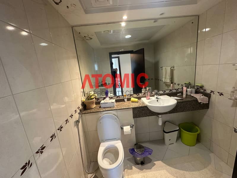 Fully Furnished Massive Huge Layout || 1bhk+study in JLT With full lake ...