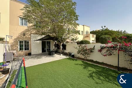 Fully upgraded | Type 4M | Close to pool | Bayut.com