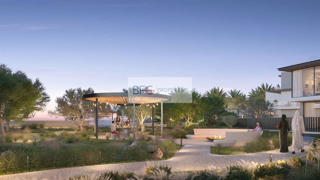 BIGGEST PLOT | HANDOVER SOON | RARE LOCATION | Bayut.com