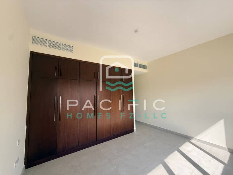 Luxury 4BR Bermuda Villa for Rent | 4,800 Sq. Ft | Second Row ...