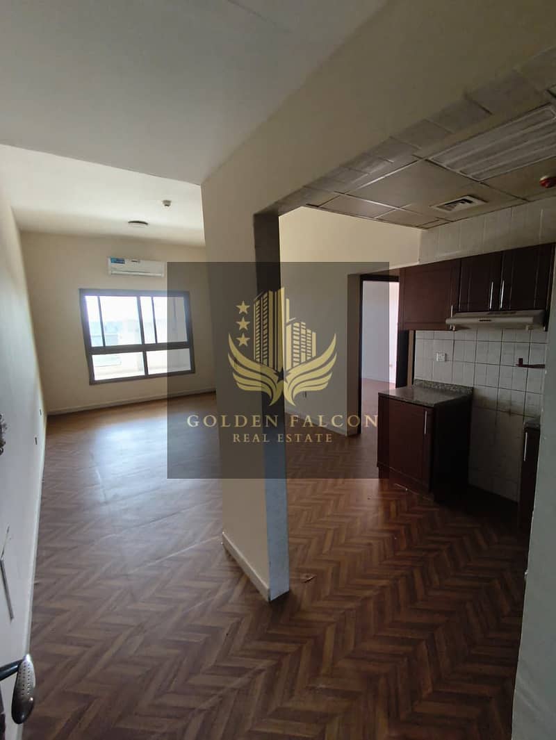 1+Study apartment with big podium and parking for sale in paradise lake ...