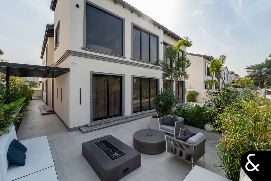 Luxury Turn Key Home with Lake and Golf View | Bayut.com