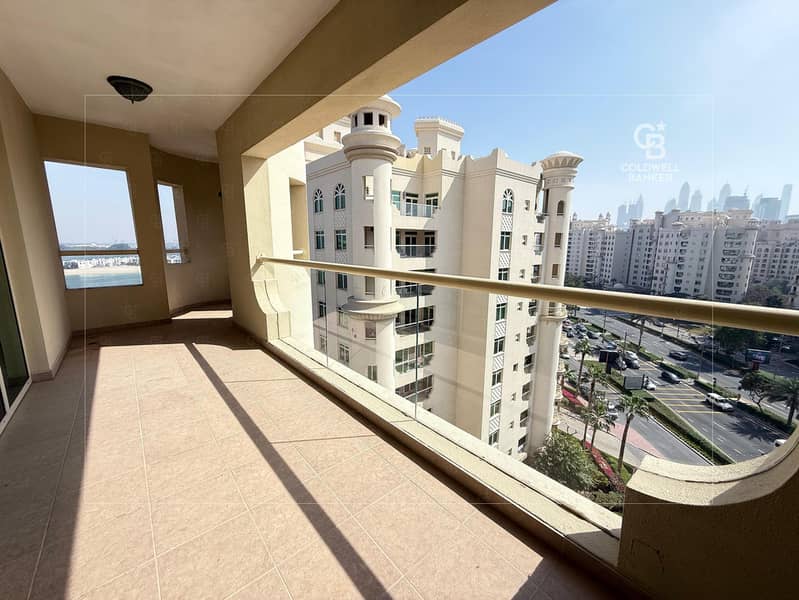 Exclusive Corner Unit | Plus Maid | Panoramic Sea View | Bayut.com