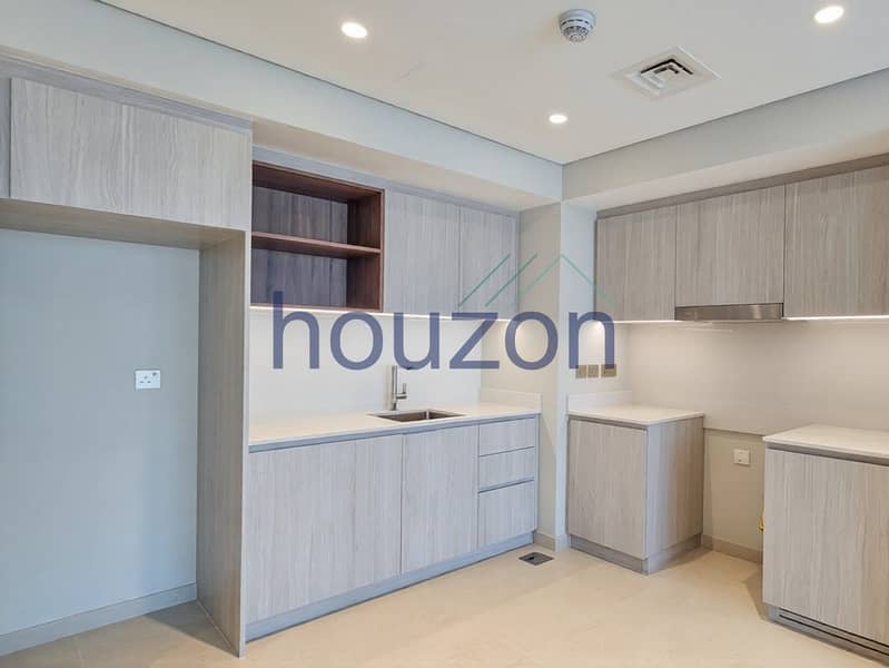 Luxury + Branded 2BR | Lagoon & Burj View | Vacant | Bayut.com