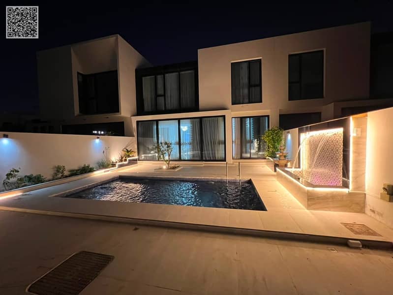 Swimming Pool / Luxury Villa / Master Bedroom / Gated Community | Bayut.com