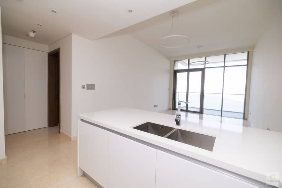 Full Sea View | 1BR Apartment | Balcony | Open-Plan Layout | Bayut.com