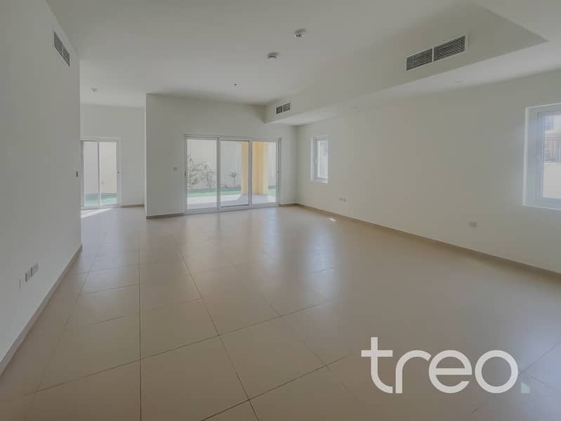 Large Plot | End Unit | Landscaped |Single Row | Bayut.com