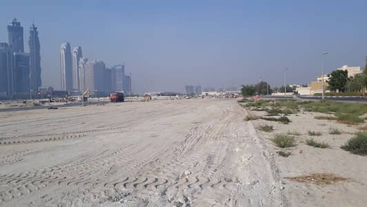 Huge Single Row Plot - Al Wasl Villas - PropertyDigger.com